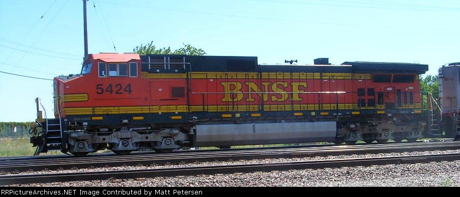 BNSF 5424